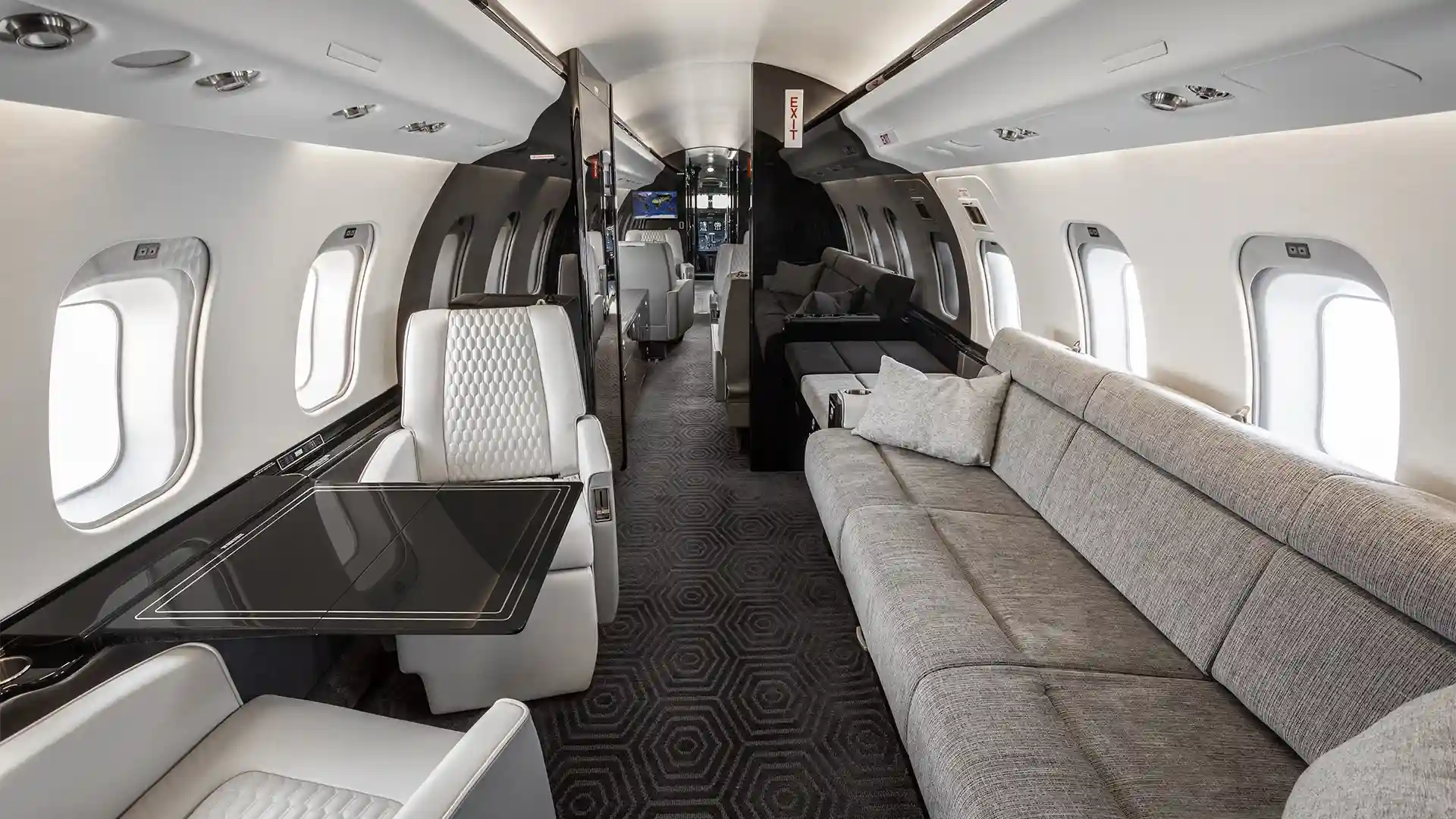 How High Do Private Jets Fly? | Global Charter